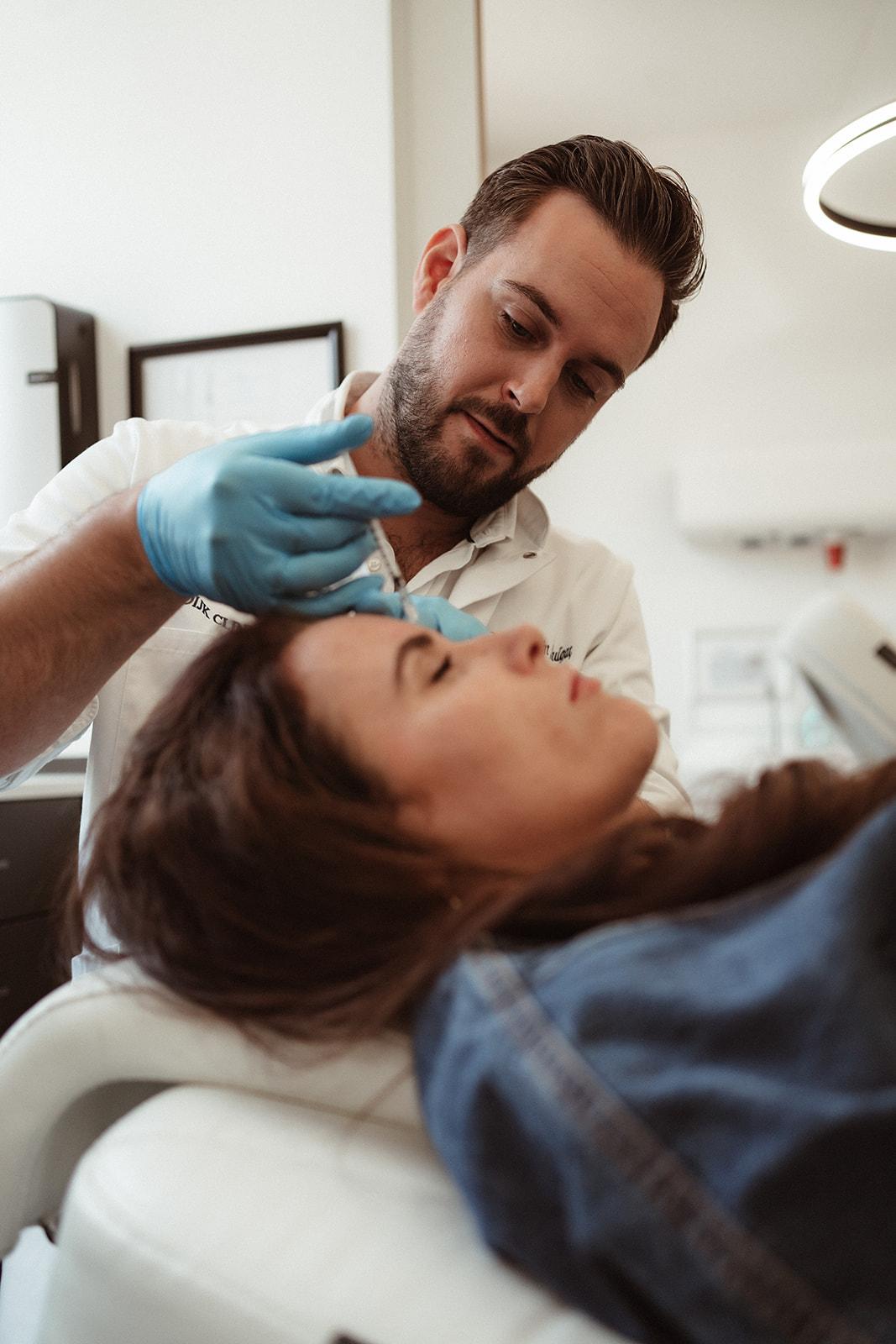 Botuline Toxine (Botox) - van Dijk Clinic